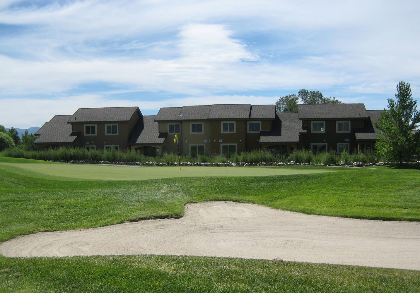 SOLD: BANK OWNED: Unfinished Townhome 4-Plex on Sleepy Ridge Golf Course